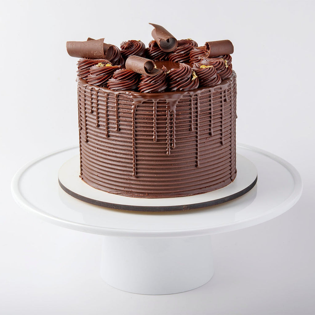 Chocolate Luxe Cake – Catalina's Sweet Atelier